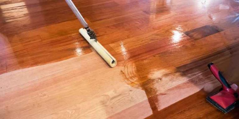 What Cloth to Use for Staining Wood: Find Your Perfect Pad.