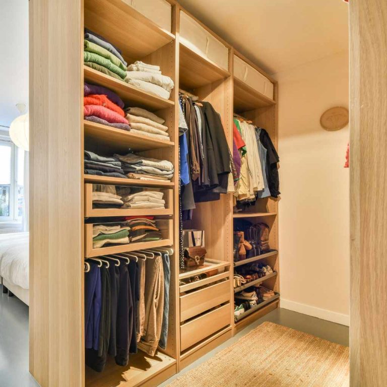 Cedar Plywood Closet: Ultimate Guide to Stylish, Durable Storage