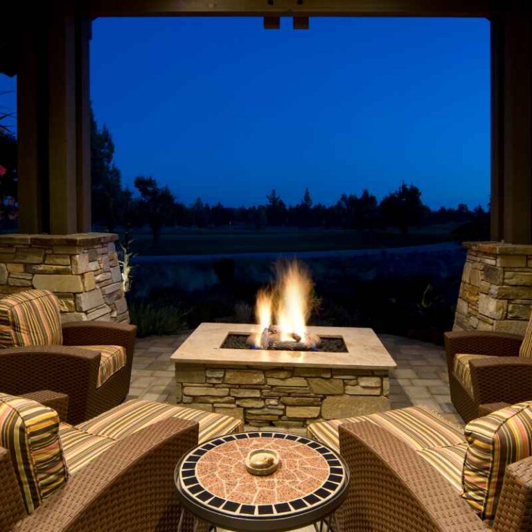 Sunken Fire Pit In Decking: Design Ideas And Safety Tips